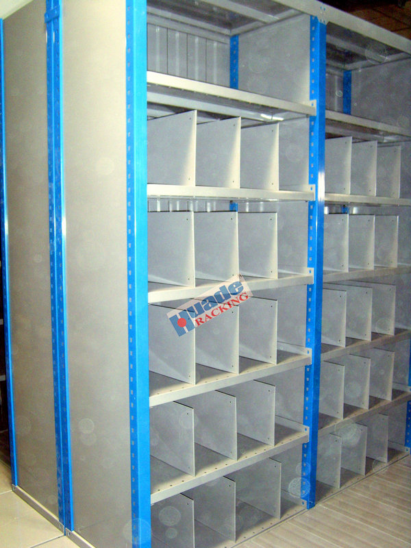 2000mm High Long Span Shelving Warehouse Storage Racks Bolted Urpight Frame